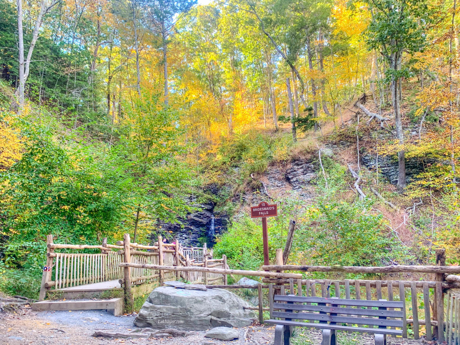 Autumn 2019: Hiking through the stunning colors of Bushkill Falls ...